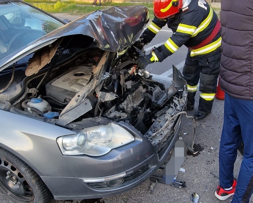 Accidente rutiere la Stâlpeni și Buzoești | Foto Press 24